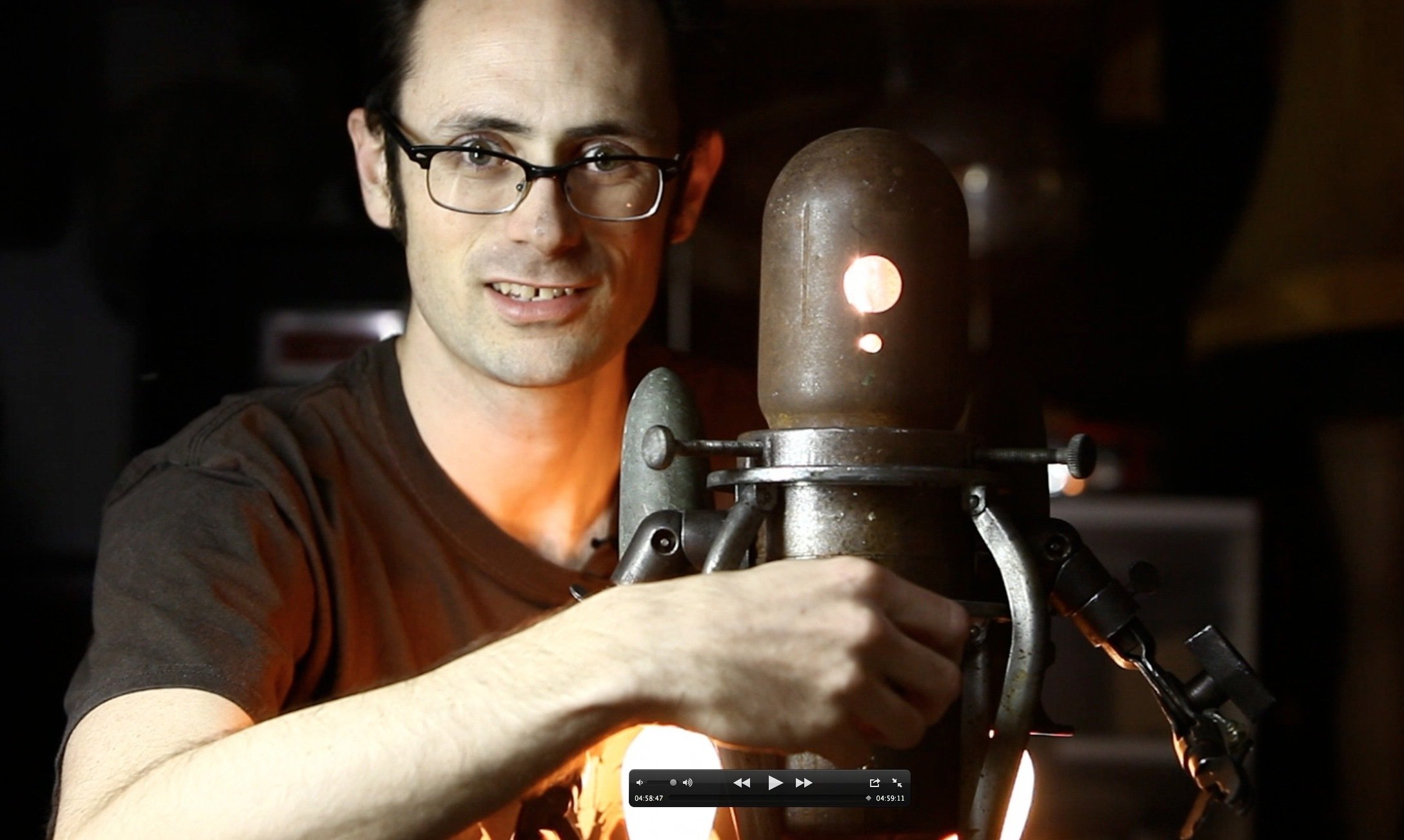 How to Make a Robot - Junkyard Robots | Stan Winston School of ...