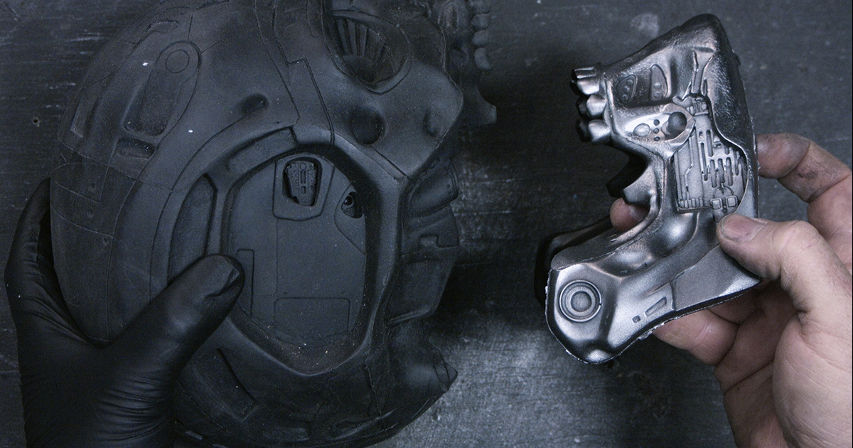 Water-Based Painting for Props & FX Part 1: Metallic Effects and Flesh ...