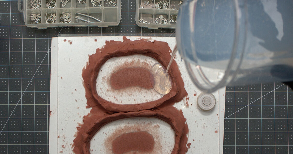 Encapsulated Pros-Aide Prosthetics Part 1: Sculpting, Molding & Casting ...