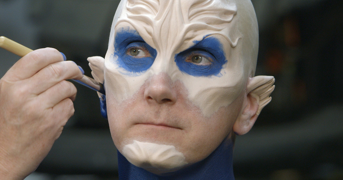 Creating Alien Makeups Part 2: Color, Paint, Stencil & Removal | Stan ...