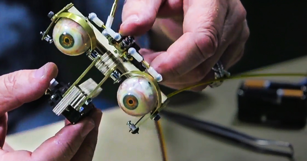 How to Build an Animatronic Head: Testing Eye Servos | Stan Winston ...