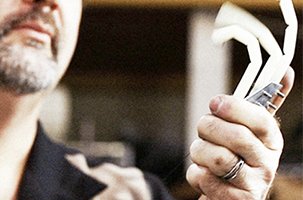 Create a Basic Hand Mechanism | Stan Winston School of Character Arts